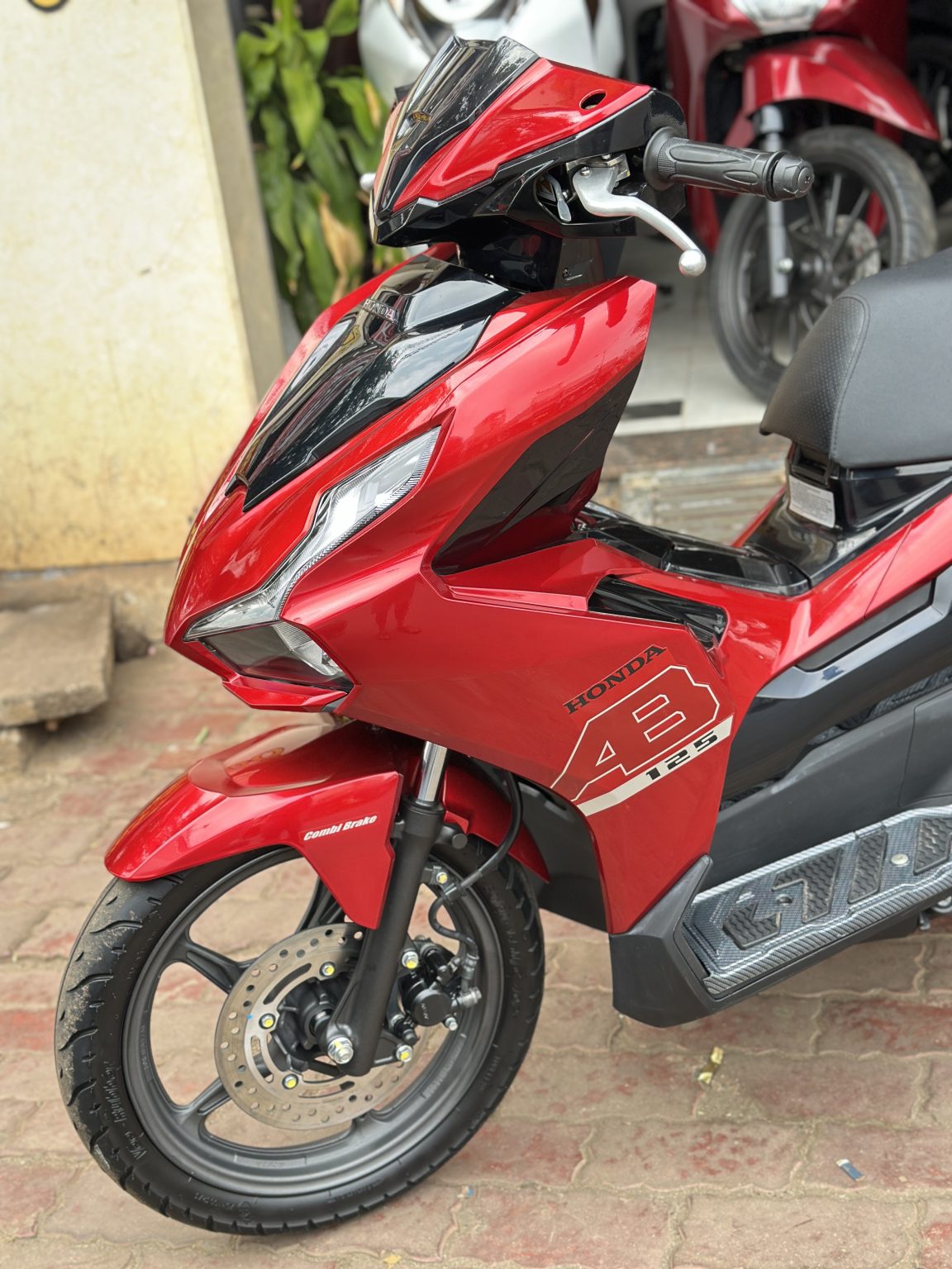 Giá Xe Air Blade Cũ Mới Nhất 2025: Air Blade 125, 150, 160